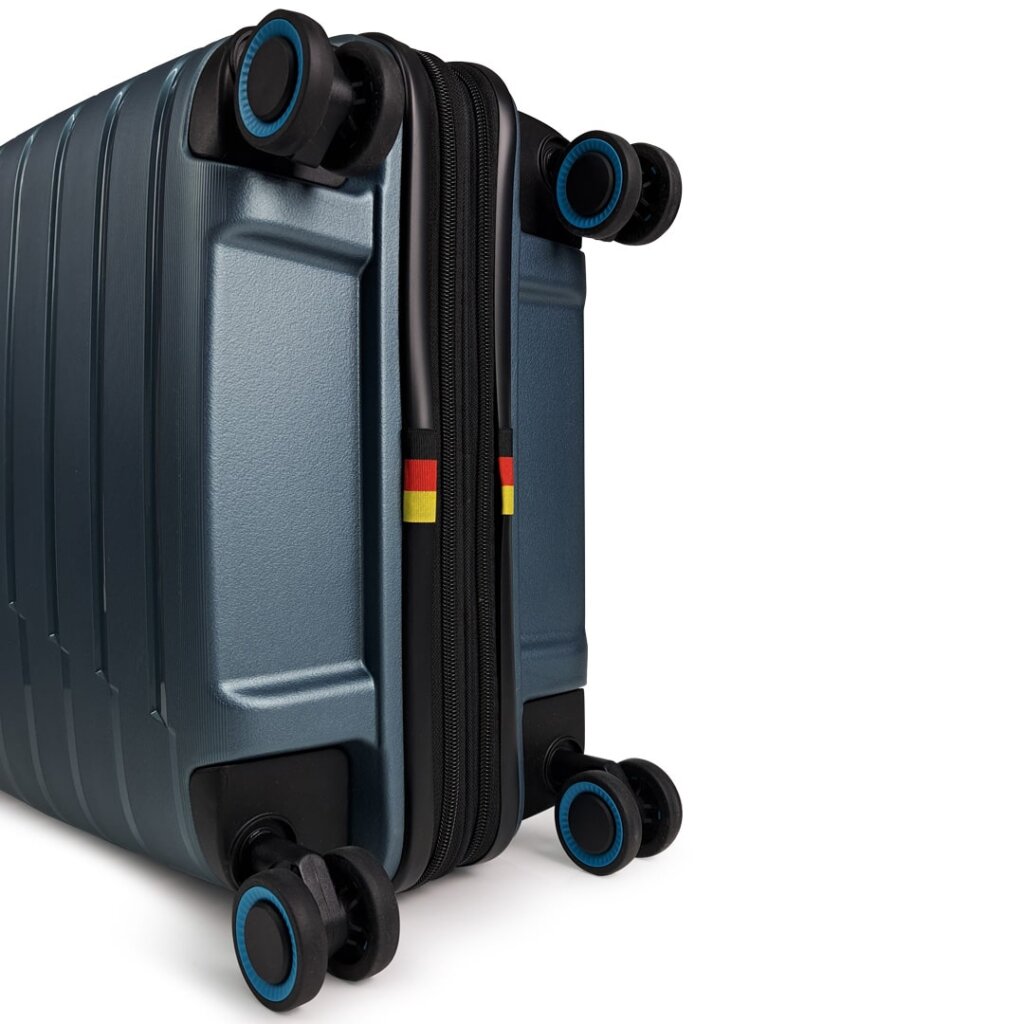 PIVOT | Carry On Luggage | Cabin Bags | BG Berlin